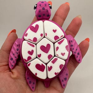 Sea Turtle Fidget Clicker – A 3d-printed Sensory Toy Designed by ...