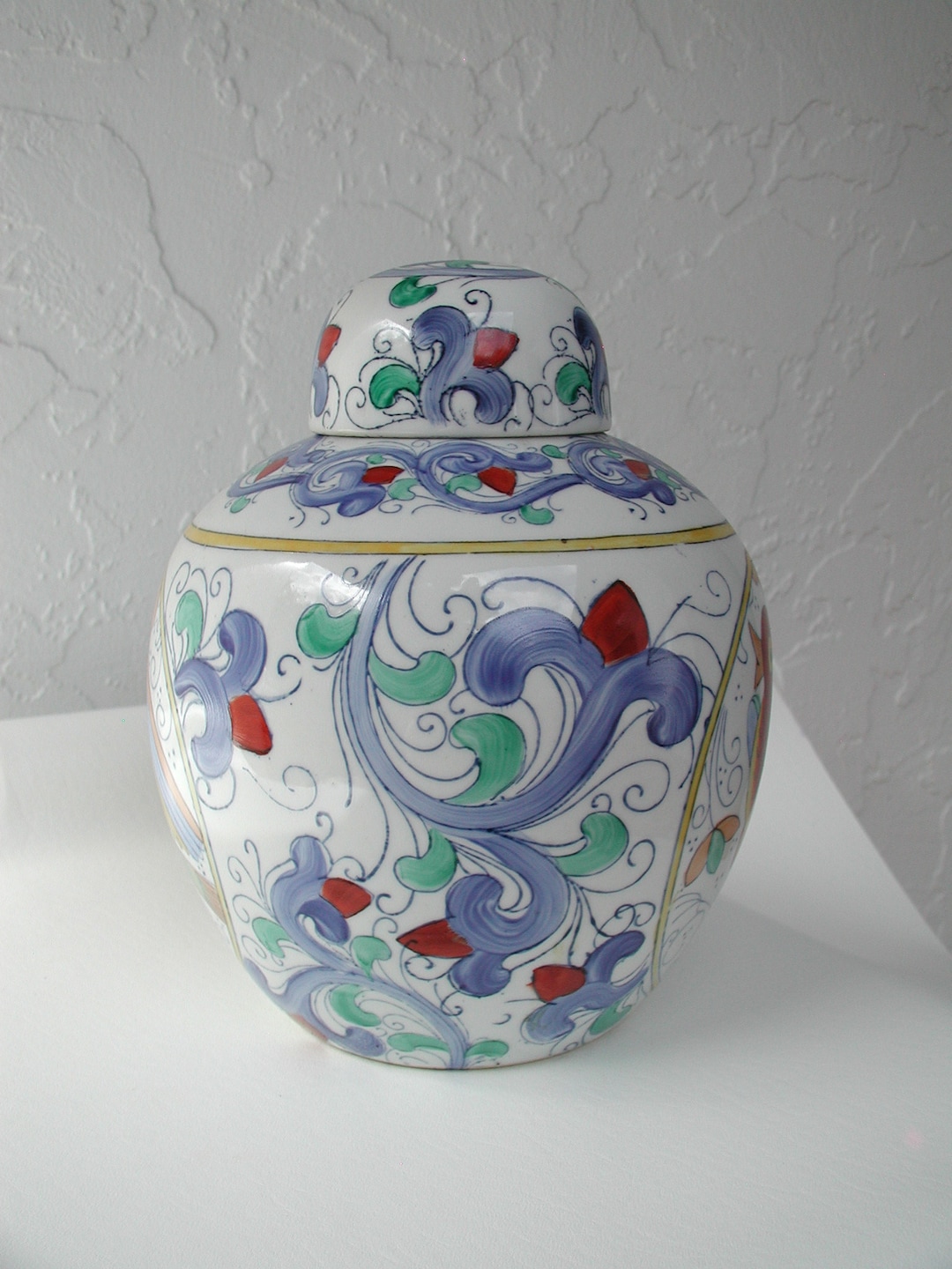 Ginger Jar With Lid, White Blue and Red, Chinese Ceramic Vase, Ceramic ...