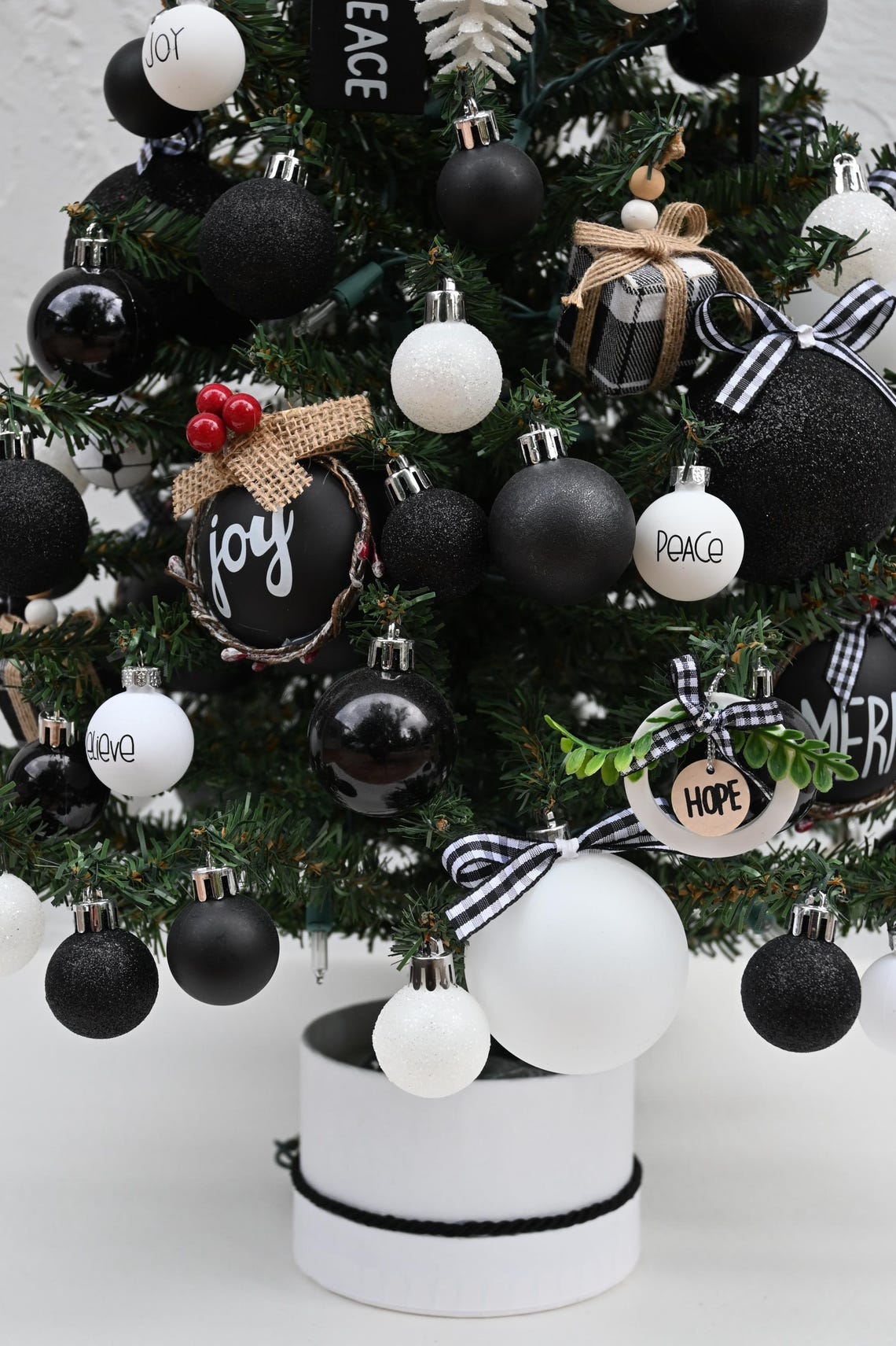 Miniature Christmas Tree, Black and White, Fully Decorated Tree, 50 ...