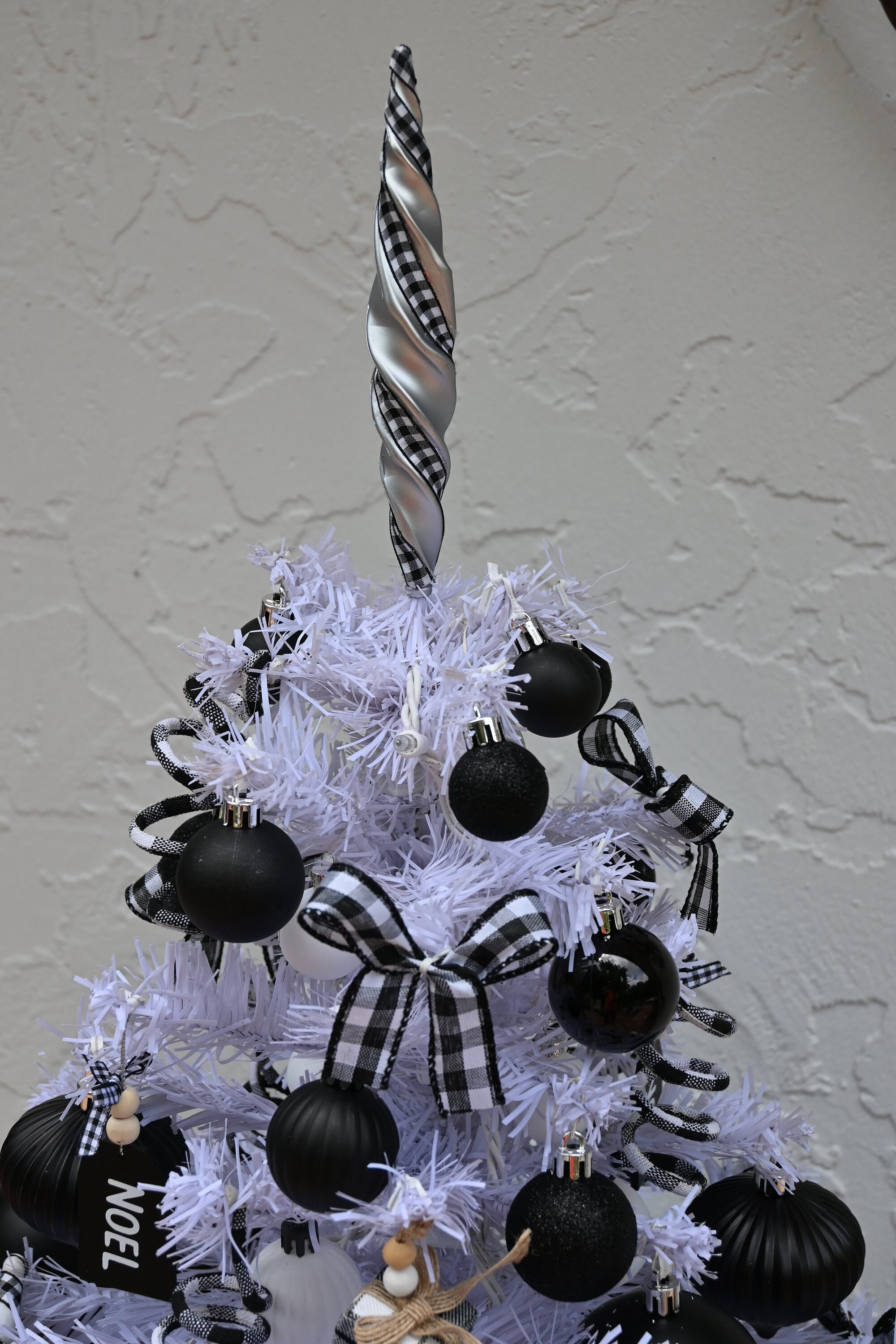 White Christmas Tree, Black and White, 3 FT Plus Tall, Table Top Tree ...