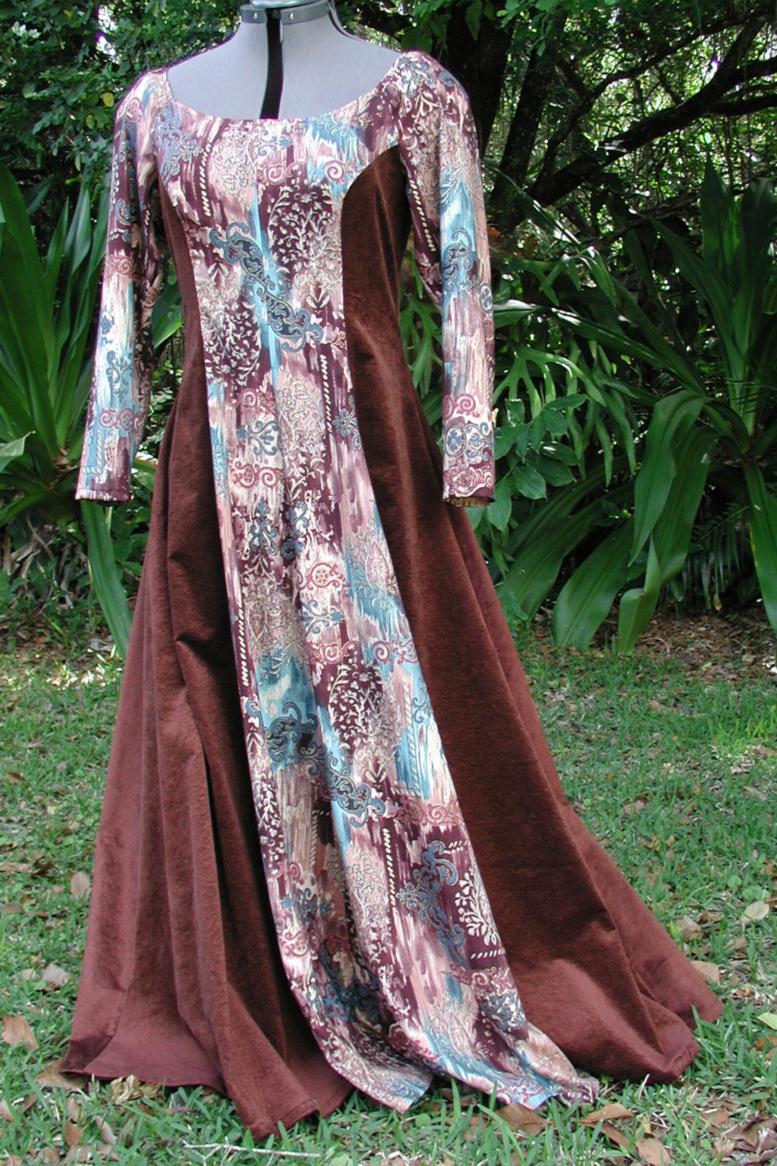 Once Upon a Time Dress "mathilda Warrior Princess" an Original Size 12 ...