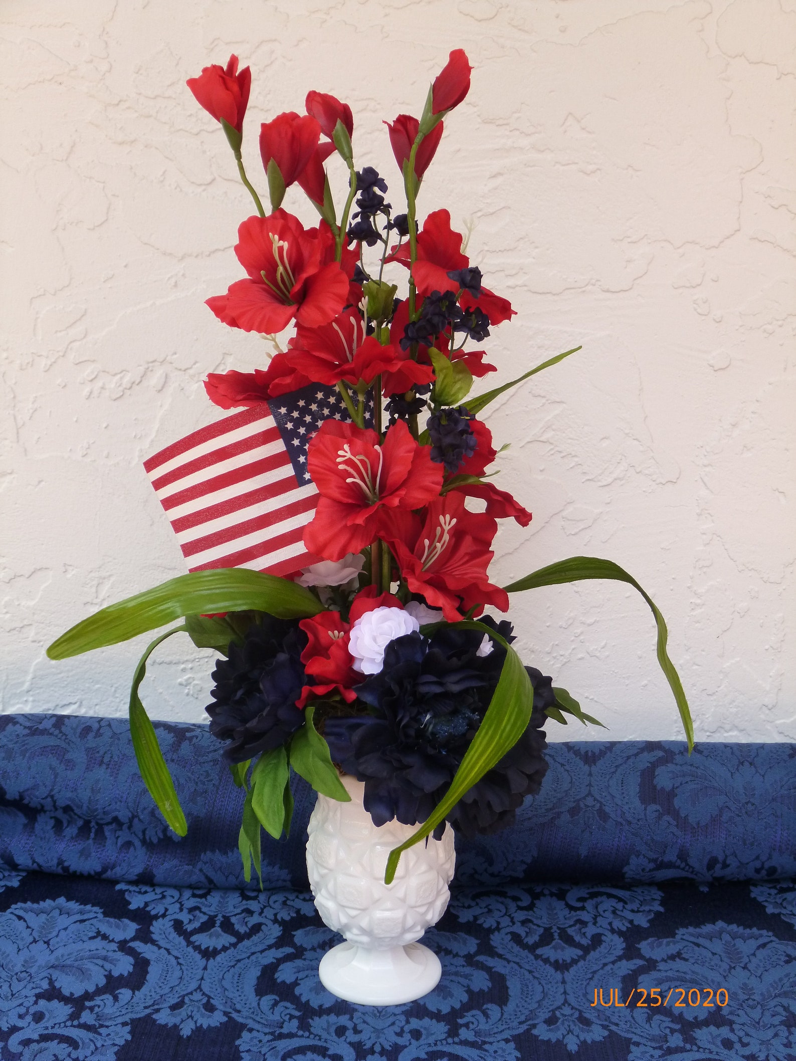 Patriotic Silk Flower Arrangement, USA Flag Centerpiece - Etsy