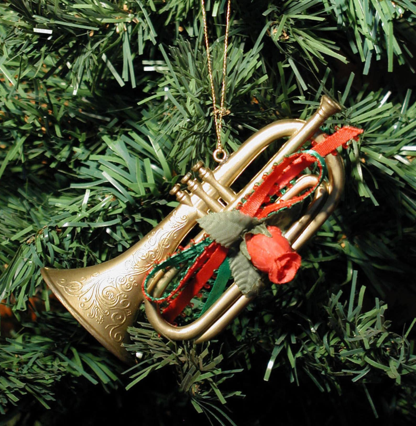 Golden Musical Instruments, Christmas Ornaments, Set of 4 Horns in Rosy ...