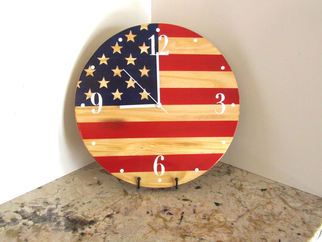 Rustic American Flag Clock. - Etsy