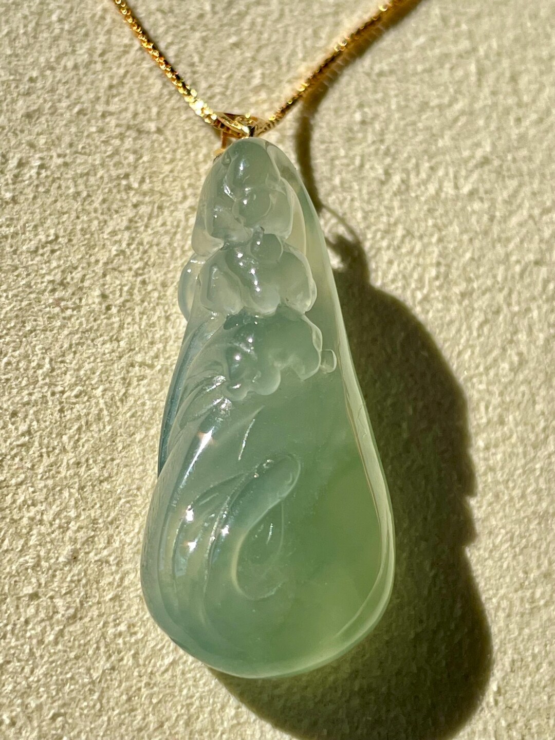 Burmese Jadeite Fish Pendant — 18K Solid Gold | Symbol of Strength and ...