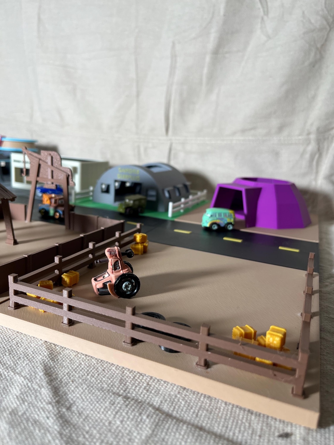 Route 66 Town, Model Town, Tractor Playset | Pasture and Fence | That’s ...