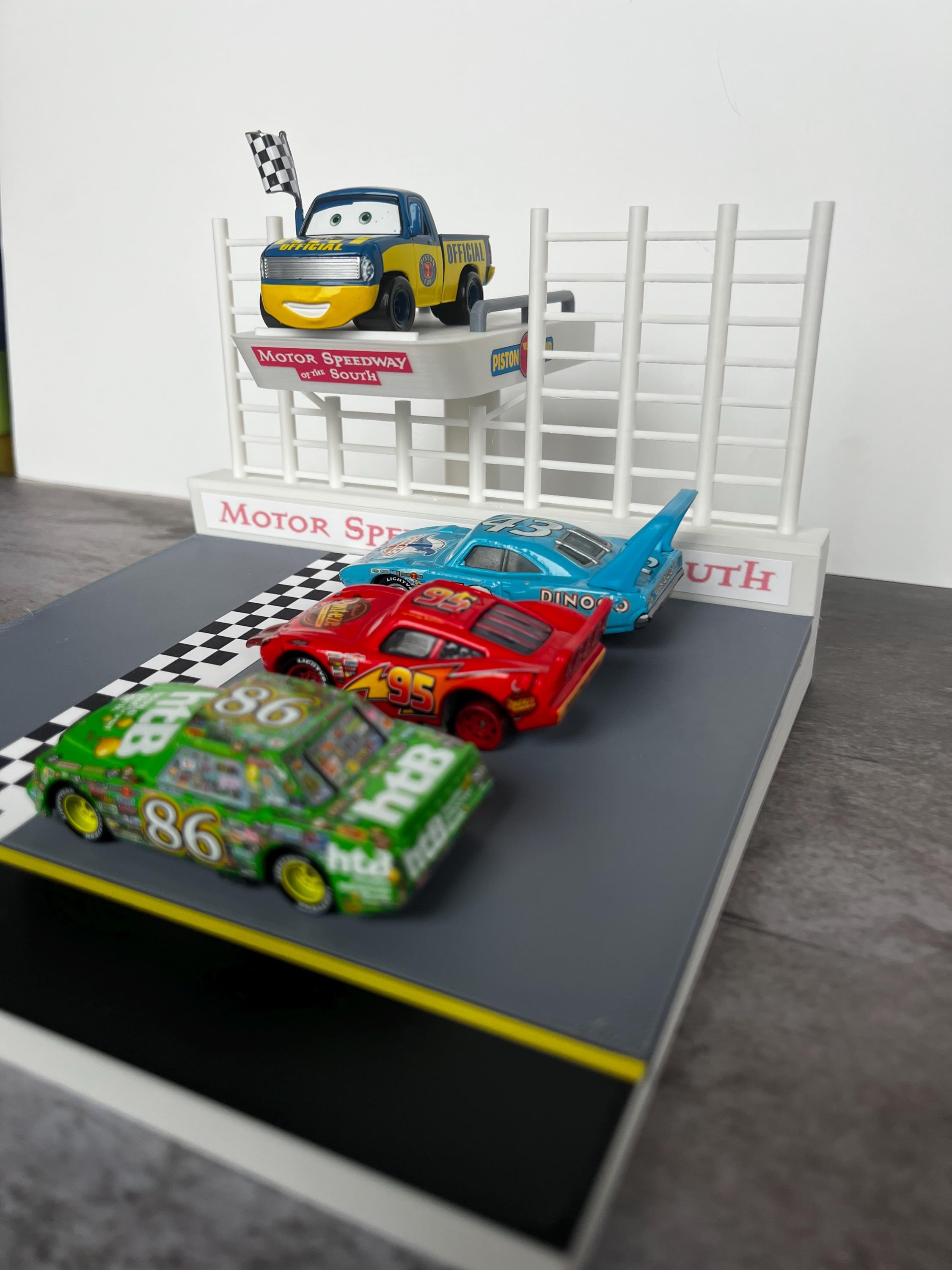 Cars Diorama Finish Line Scene | Cars Diorama | Gifts for Cars ...