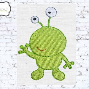 Alien Machine Embroidery Design. Friendly Alien Embroidery Design in 4 ...