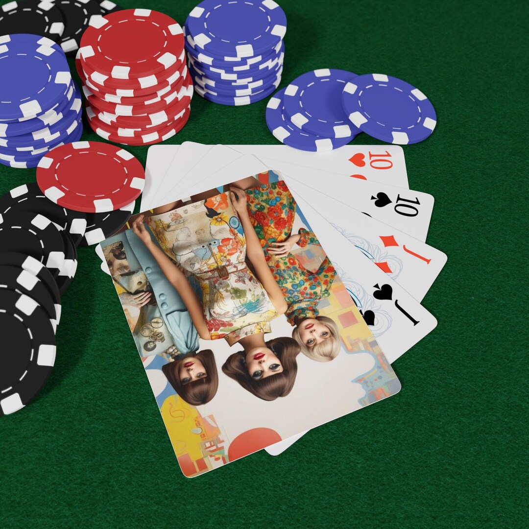 Fashion Trends Playing Cards Set - Stylish Vintage Design for Game ...