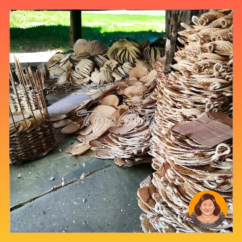 TIYA NATY Anahaw Native Handheld Fan Simple Wedding Souvenir Giveaways ...