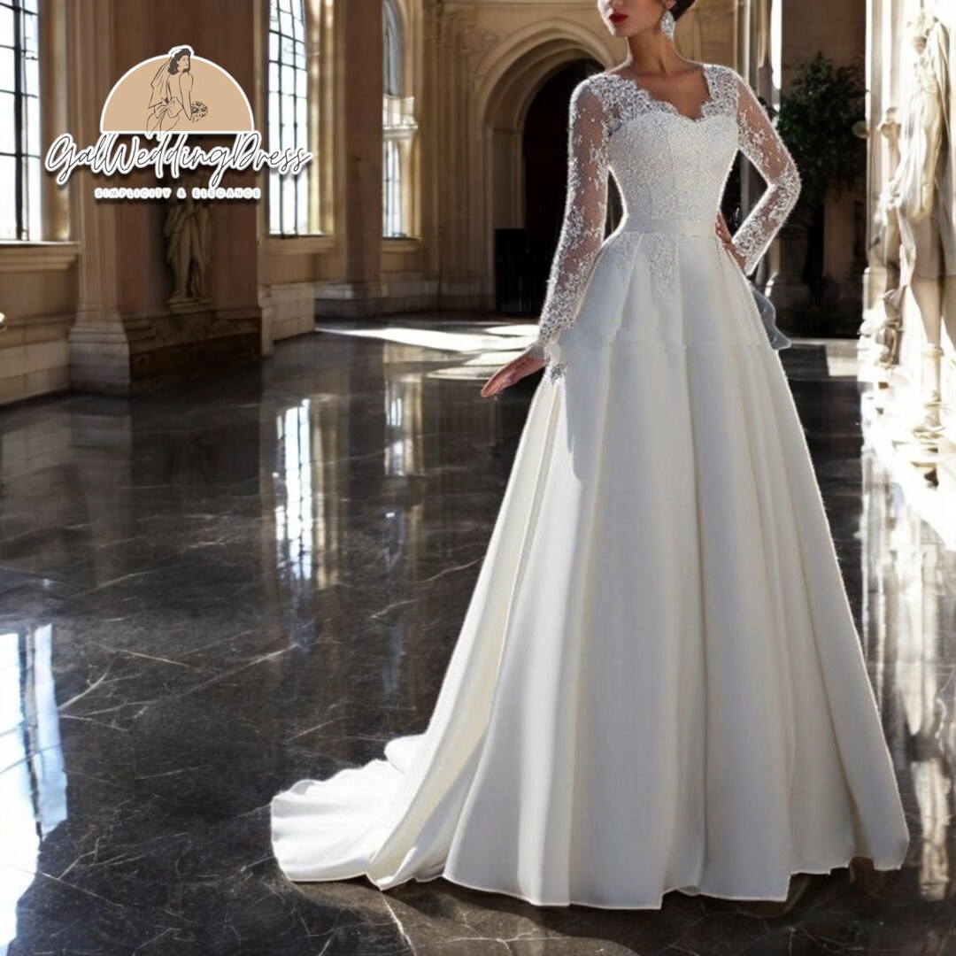 Trailing Dress for Women | Elegant Princess Dress | Bridesmaid Floor ...