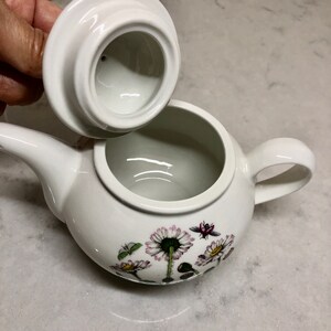 Portmeirion Botanical Garden Souvenir Daisy Teapot Miniature Teapot ...
