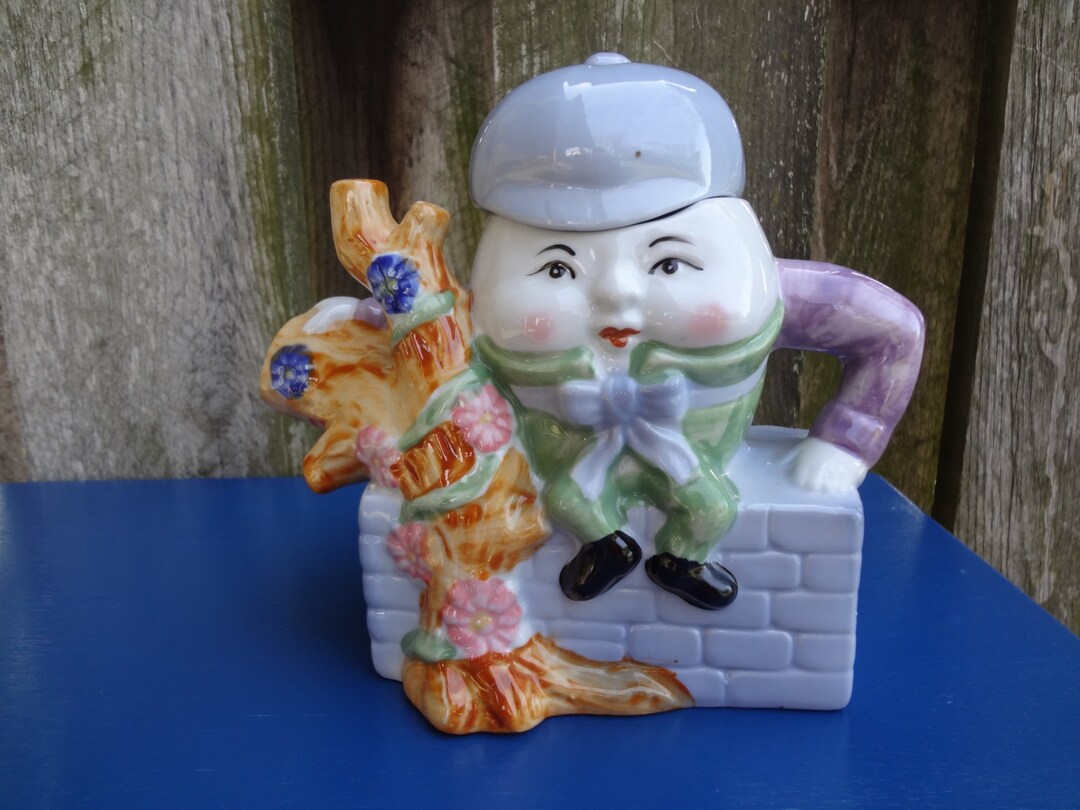 Humpty Dumpty Teapot - Nursery Rhymes - Nursery Rhyme Teapot - Humpty ...