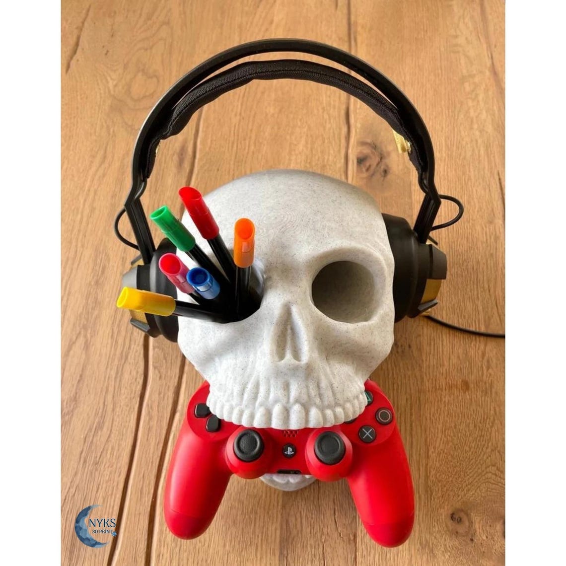 Skull Headphone Holder, 3D Printed, Death's Head Headphone Stand ...
