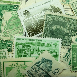 40 Green Postage Stamps, Vintage Stamps, Postage Stamps, World Wide ...