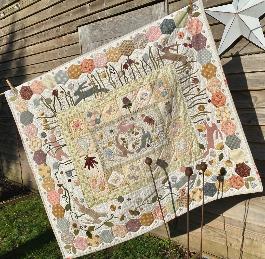 Running in the Meadow Quilt Paper Pattern - Etsy