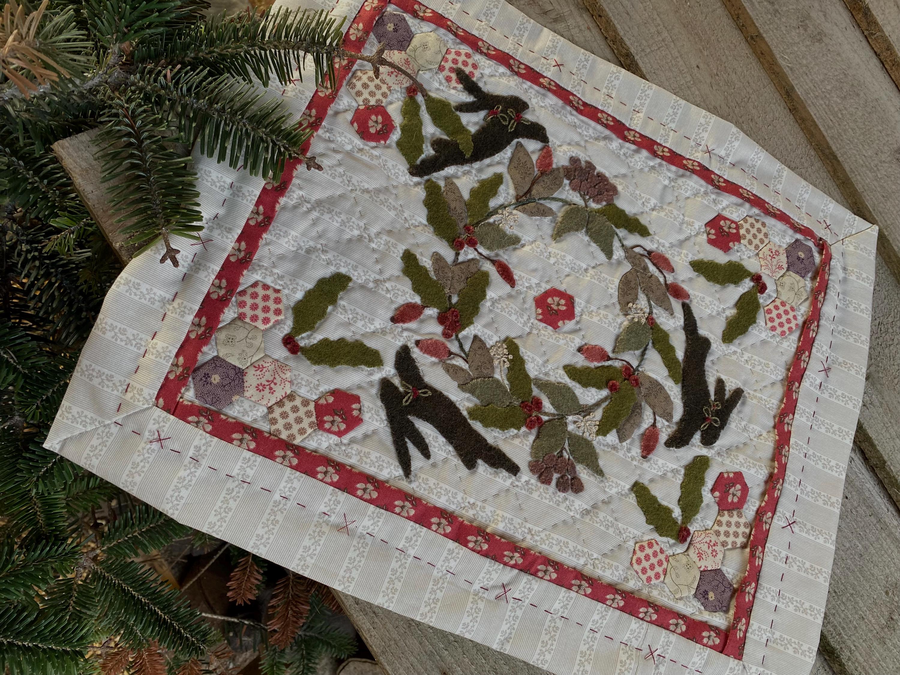 The Holly, the Ivy and the Hare Quilt Paper Pattern - Etsy