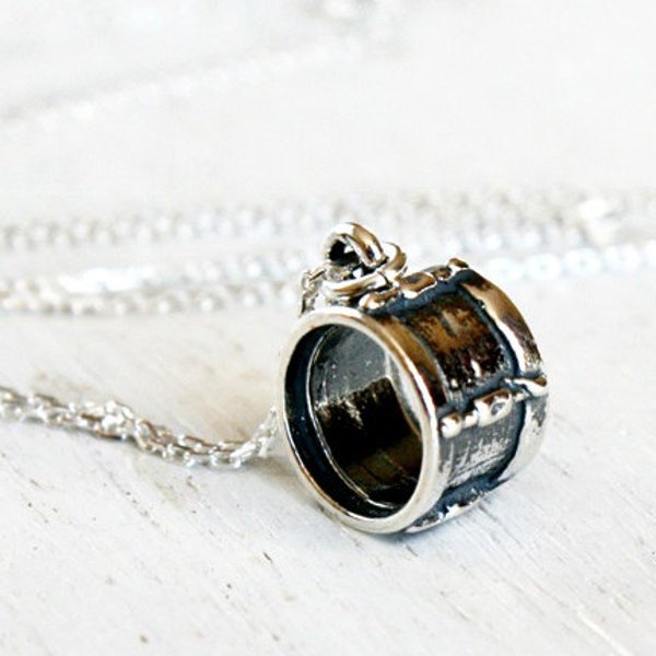 Drum Necklace - Etsy