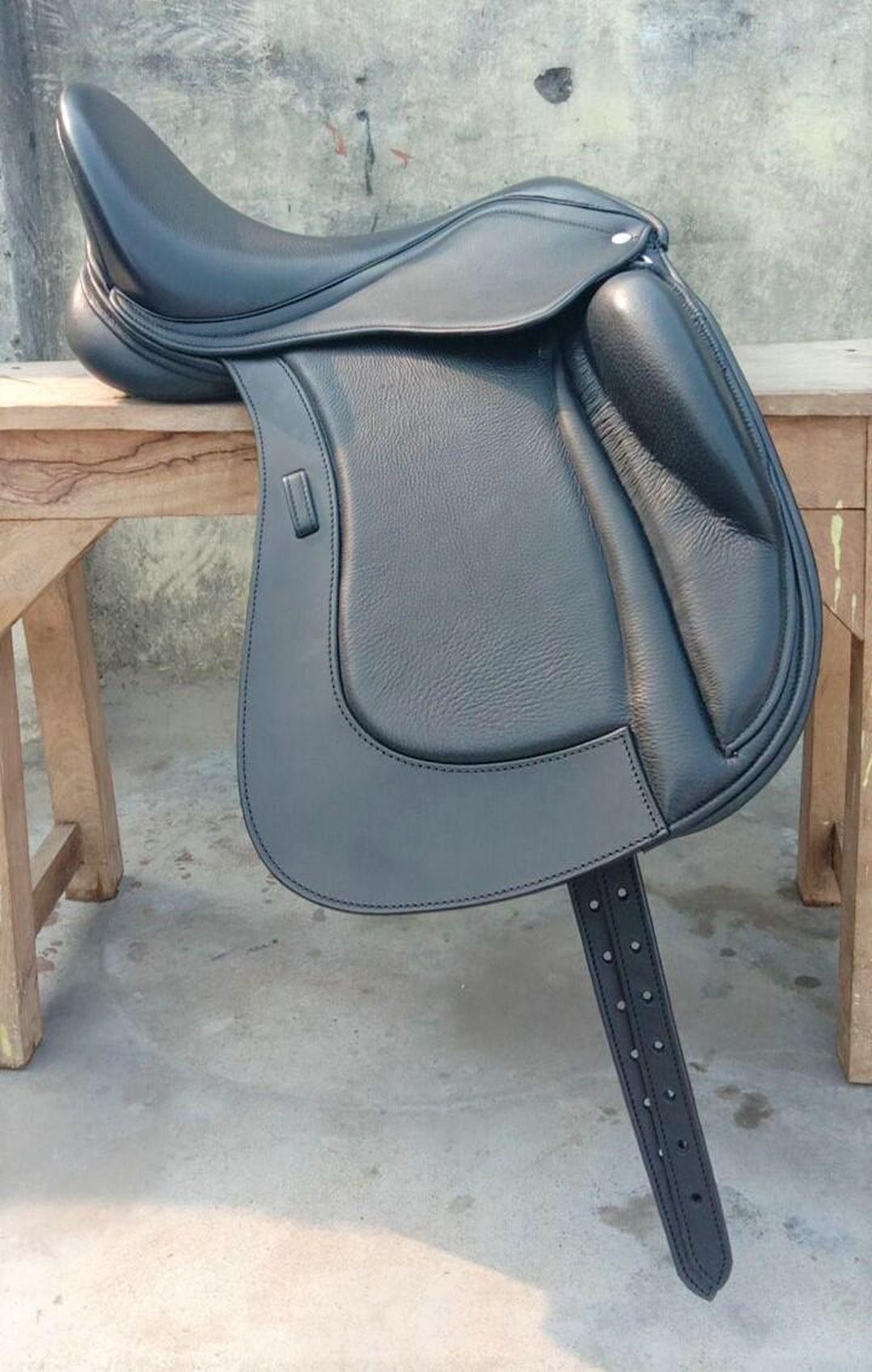 Leather Dressage Saddle, Double Flap, Changeable Gullets, 17-18 Inch - Etsy
