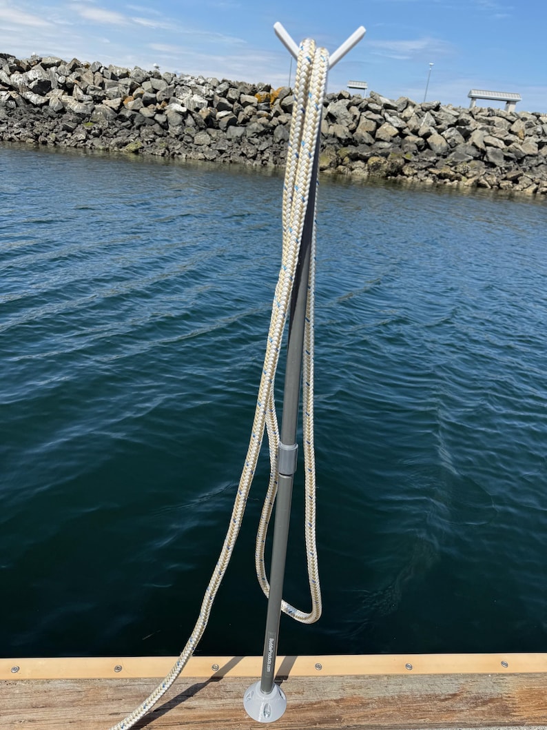 Deck Mounted Dock Line Holder for Single Handed Boaters - Etsy