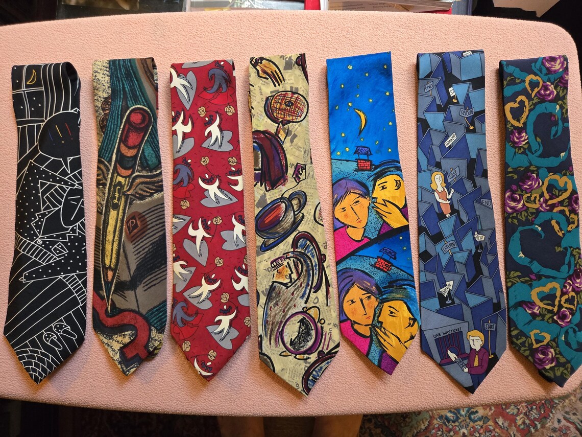 Limited Edition Vintage Beatles "do You Want to Know a Secret" Tie - Etsy