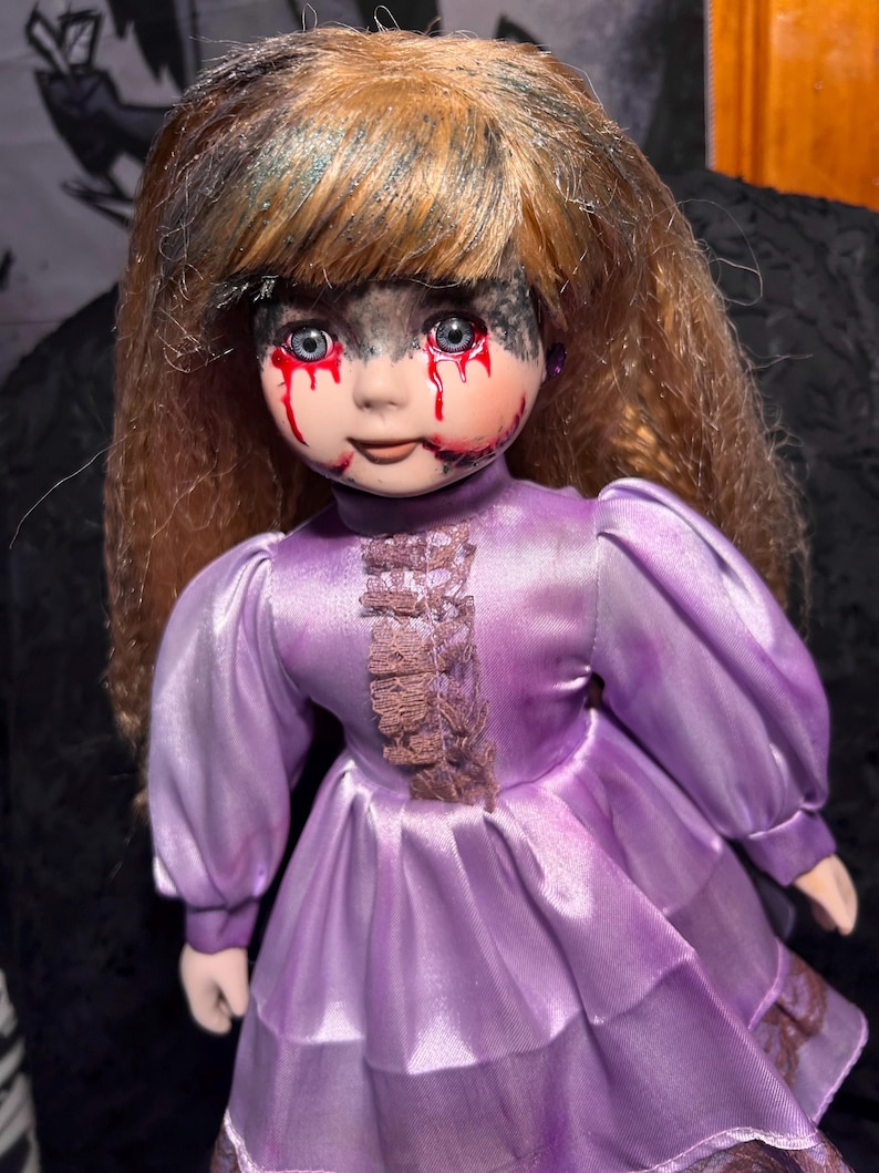 Eerie Evil Horror Creepy Dark Art Oddity Vintage Porcelain Doll With ...