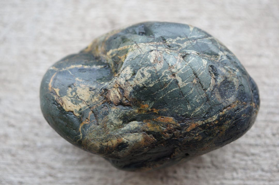 700g Green Marbled Nephrite Jade Natural Canadian Fraser River Rock ...