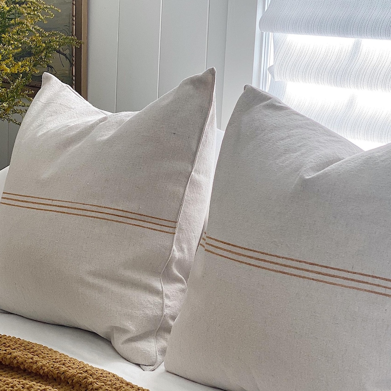 Minimalist Pillow - Etsy