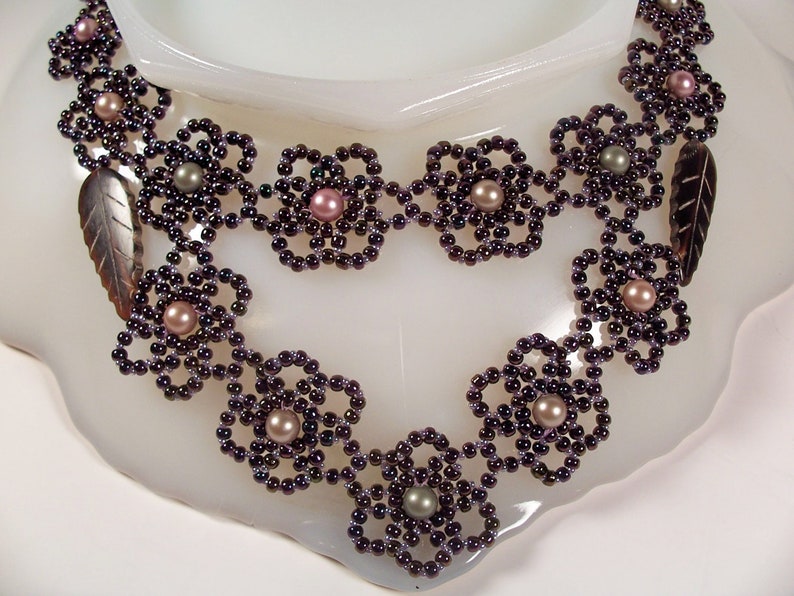 Pearly Petals Necklace, Beading Tutorial in PDF - Etsy