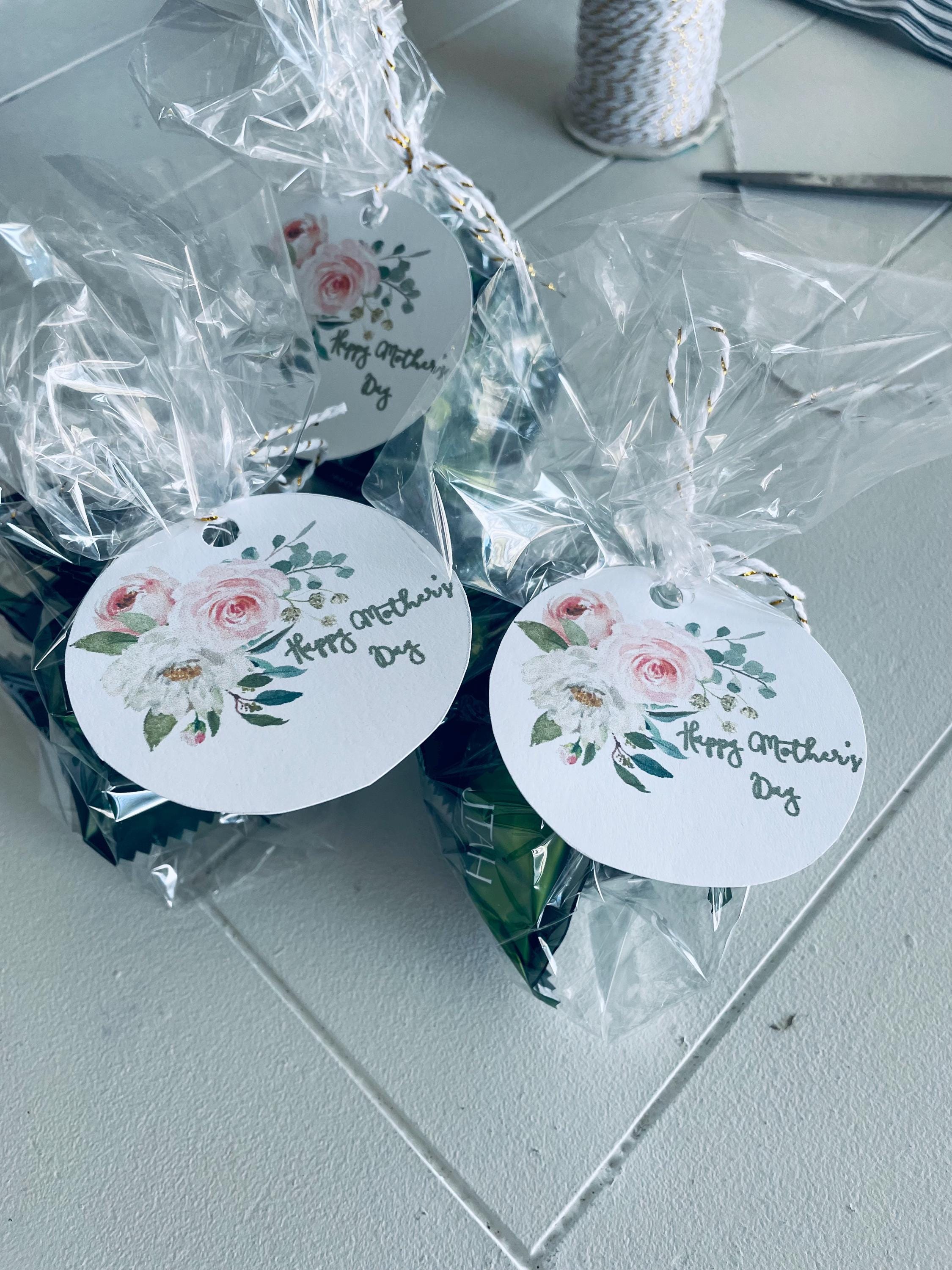 Floral Mother's Day Gift Tags, Printable PDF (8x11) - Etsy