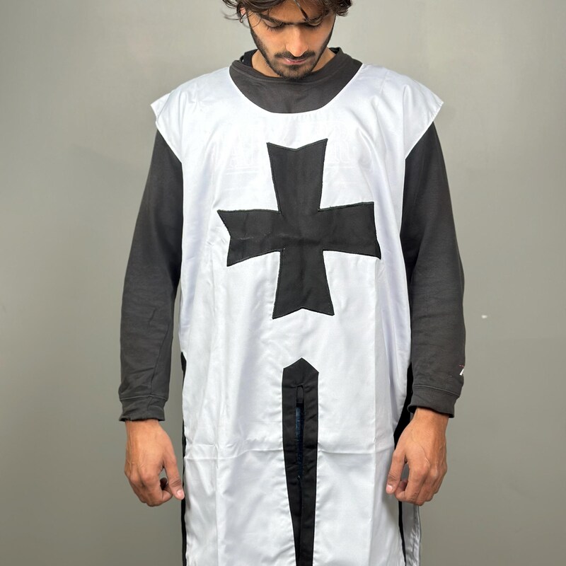 Crusader Costume - Etsy