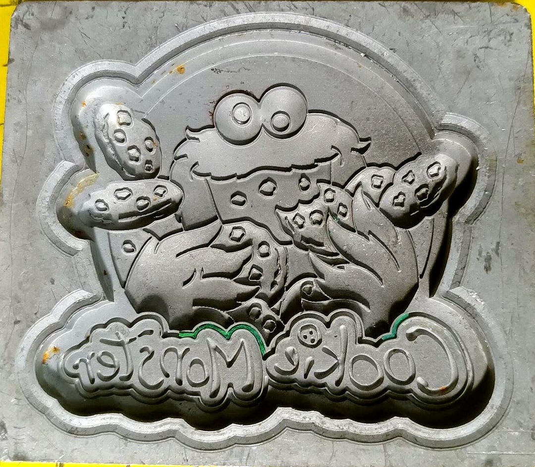 Original Authentic Sesame Street Cookie Monster Pin Badge Collectible ...