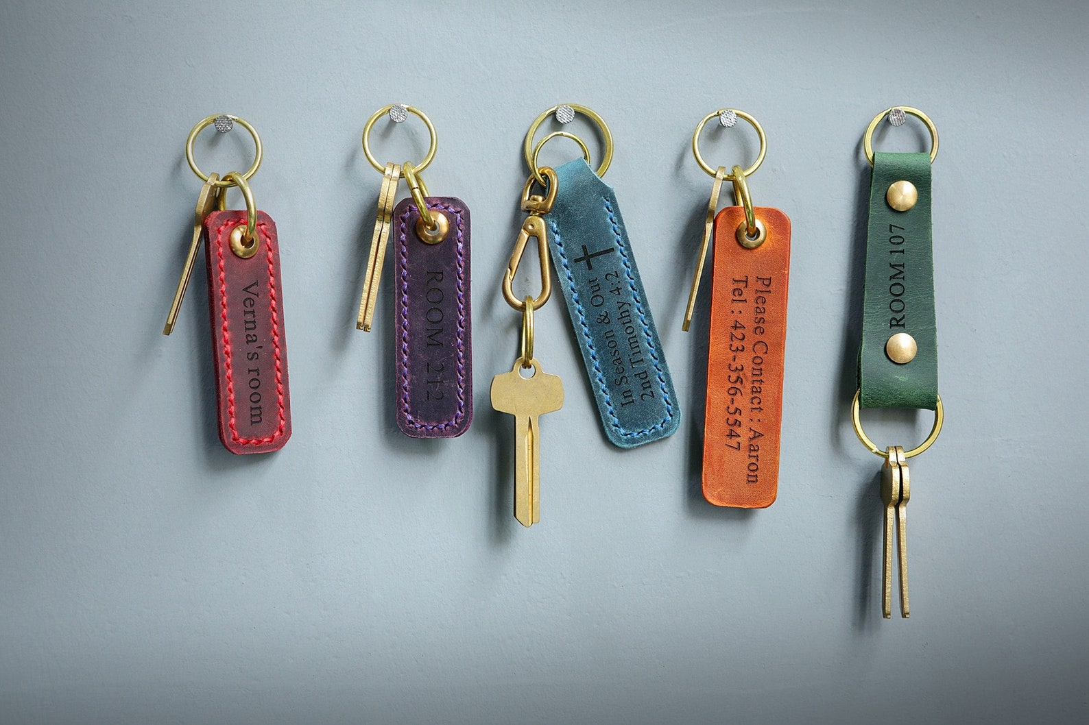 Personalized Leather Keychain Key Chain , Engraved Custom Key Tags ...