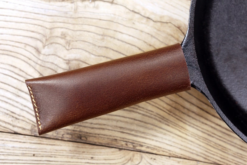 Personalized Leather Cast Iron Skillet Handle Cover , Leather Long Pot ...