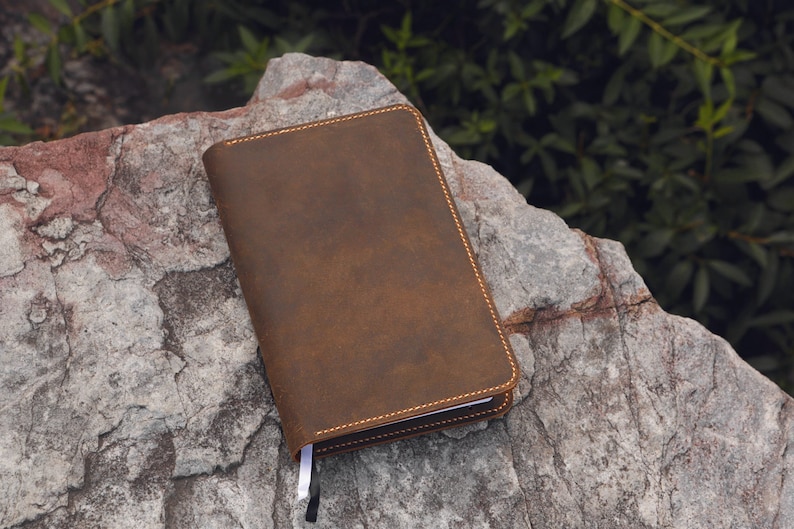 Personalized distressed leather cover case for 5 x 8.25 inch | Etsy