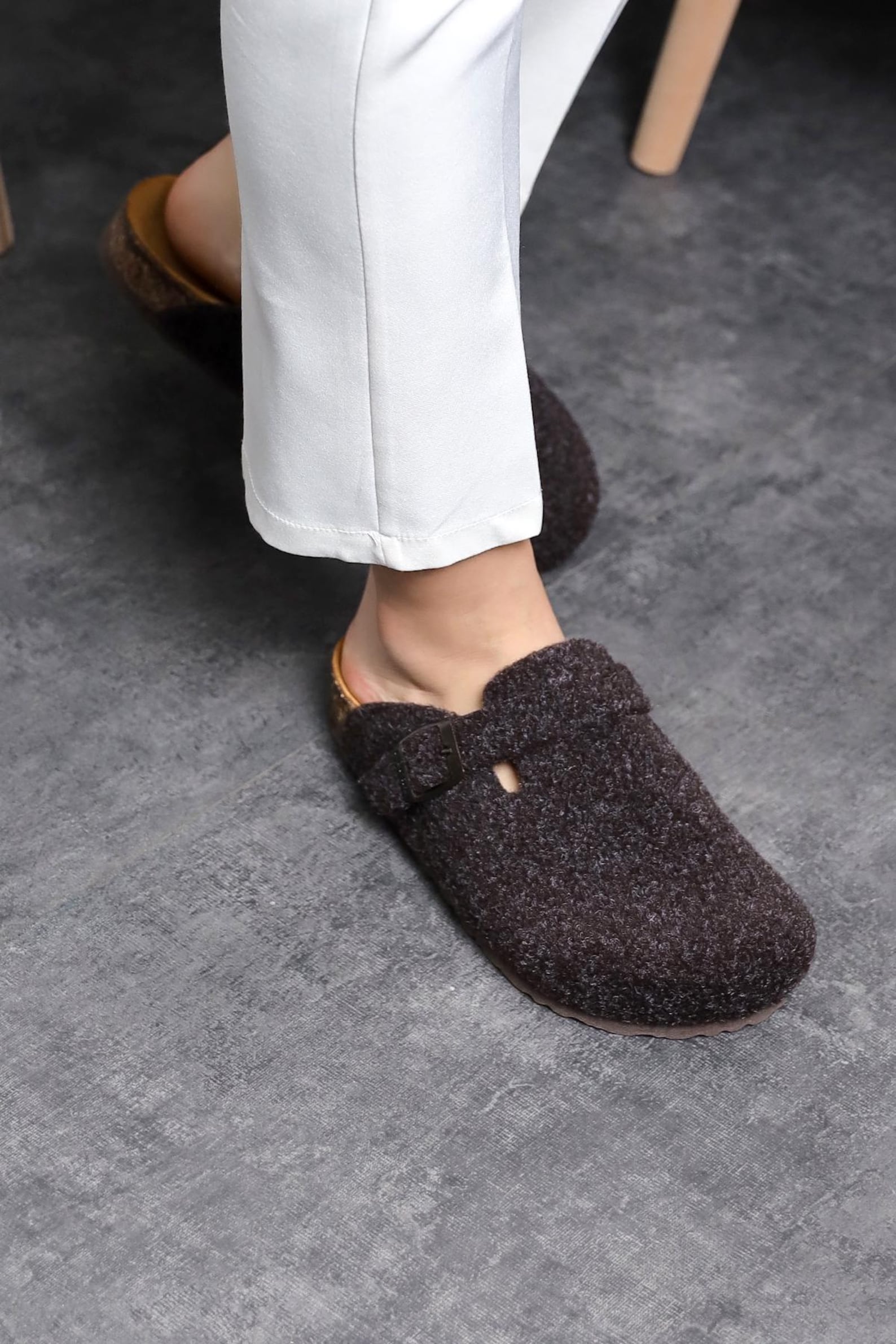 Handmade Wool Felt Clogs – Unisex Cork Sole Slides - Etsy