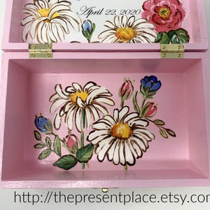 Personalized Pink Memory Box With Daisies and Roses. Shower Gift ...
