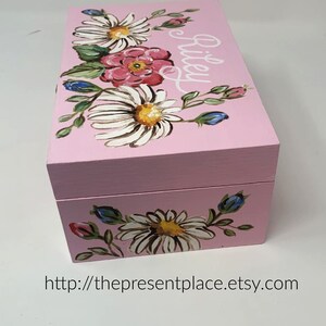 Personalized Pink Memory Box With Daisies and Roses. Shower Gift ...
