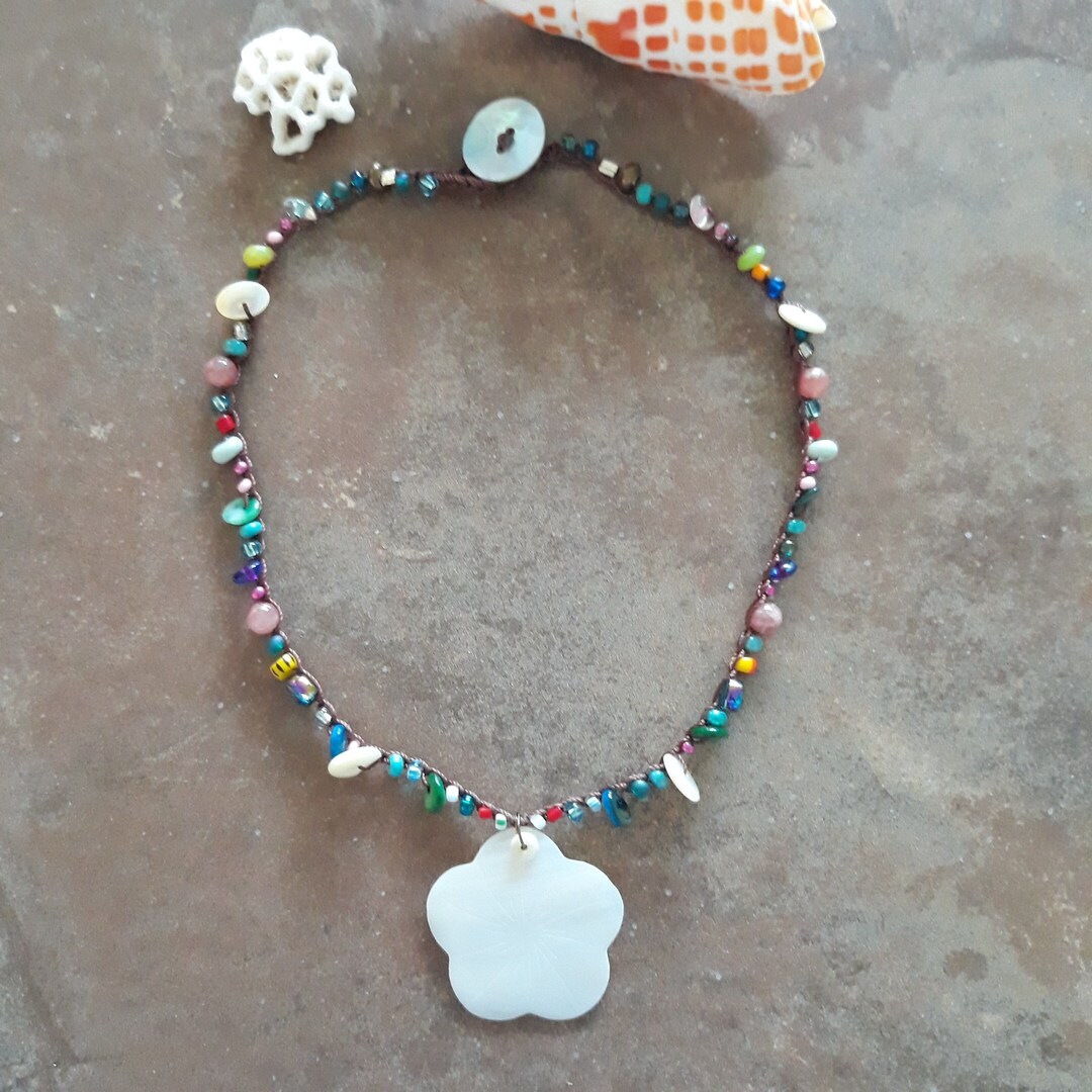GEMSTONES AND SHELLS, Flower Shell Pendant, Shell Crocheted Necklace ...