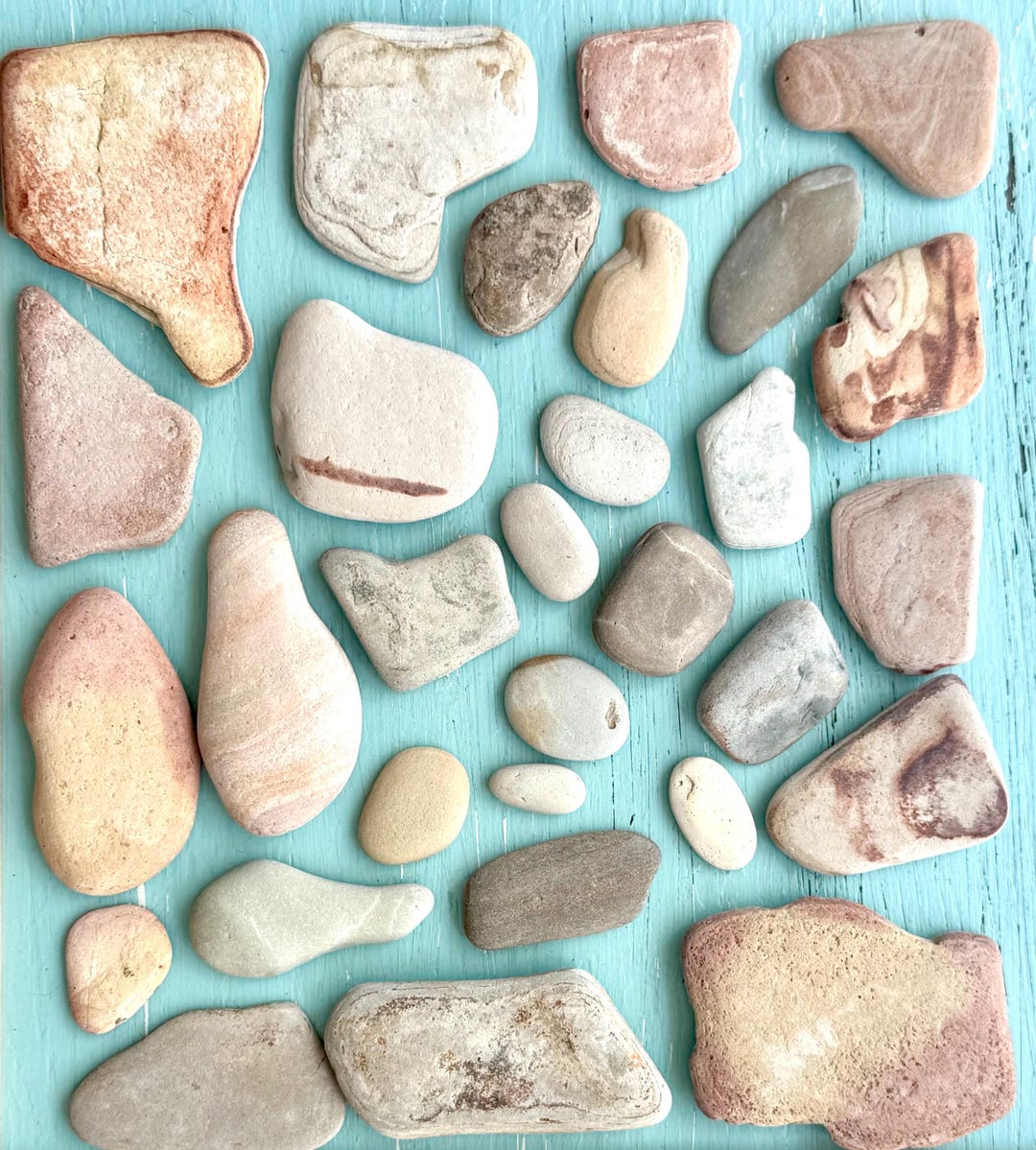 Coastal Beach Pebbles: 30+ Smooth Stones for Crafts & Garden Decor - Etsy