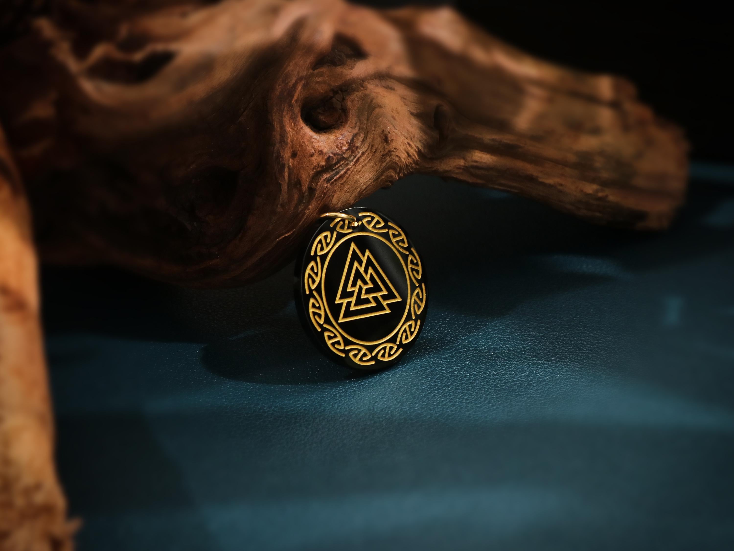 Valknut Viking Necklace, Norse Runes Pendant, Odin's Symbol Viking ...