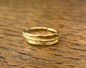 Gold Feather Ring | Etsy