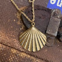 Gold Seashell - Etsy