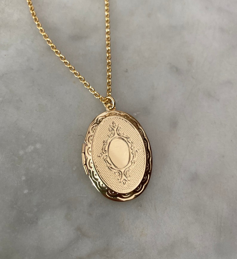 Oval Locket Long Chain Pendant Necklace - Etsy