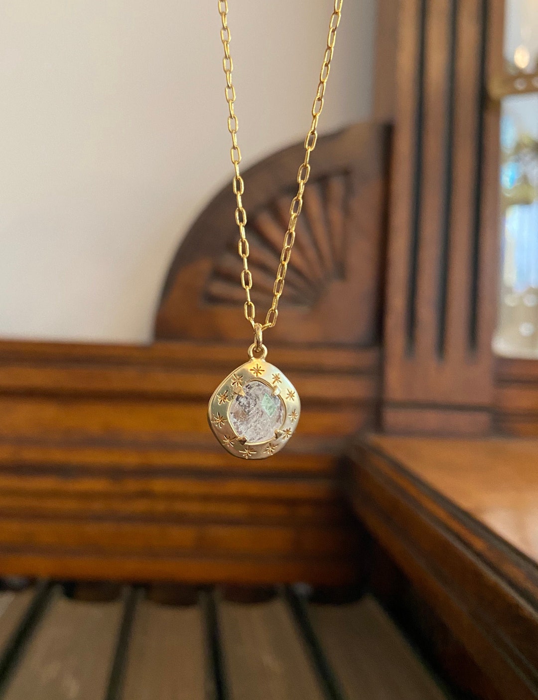 Gold Crystal Quartz Medallion Necklace - Etsy
