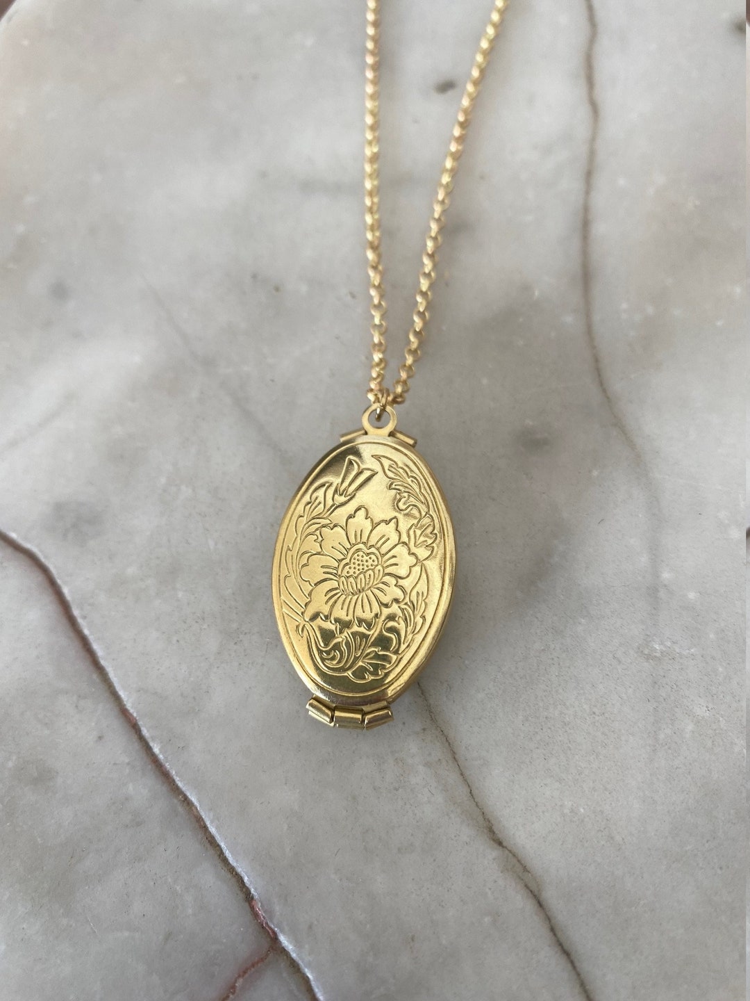 Four Photos Oval Locket Long Chain Pendant Necklace - Etsy