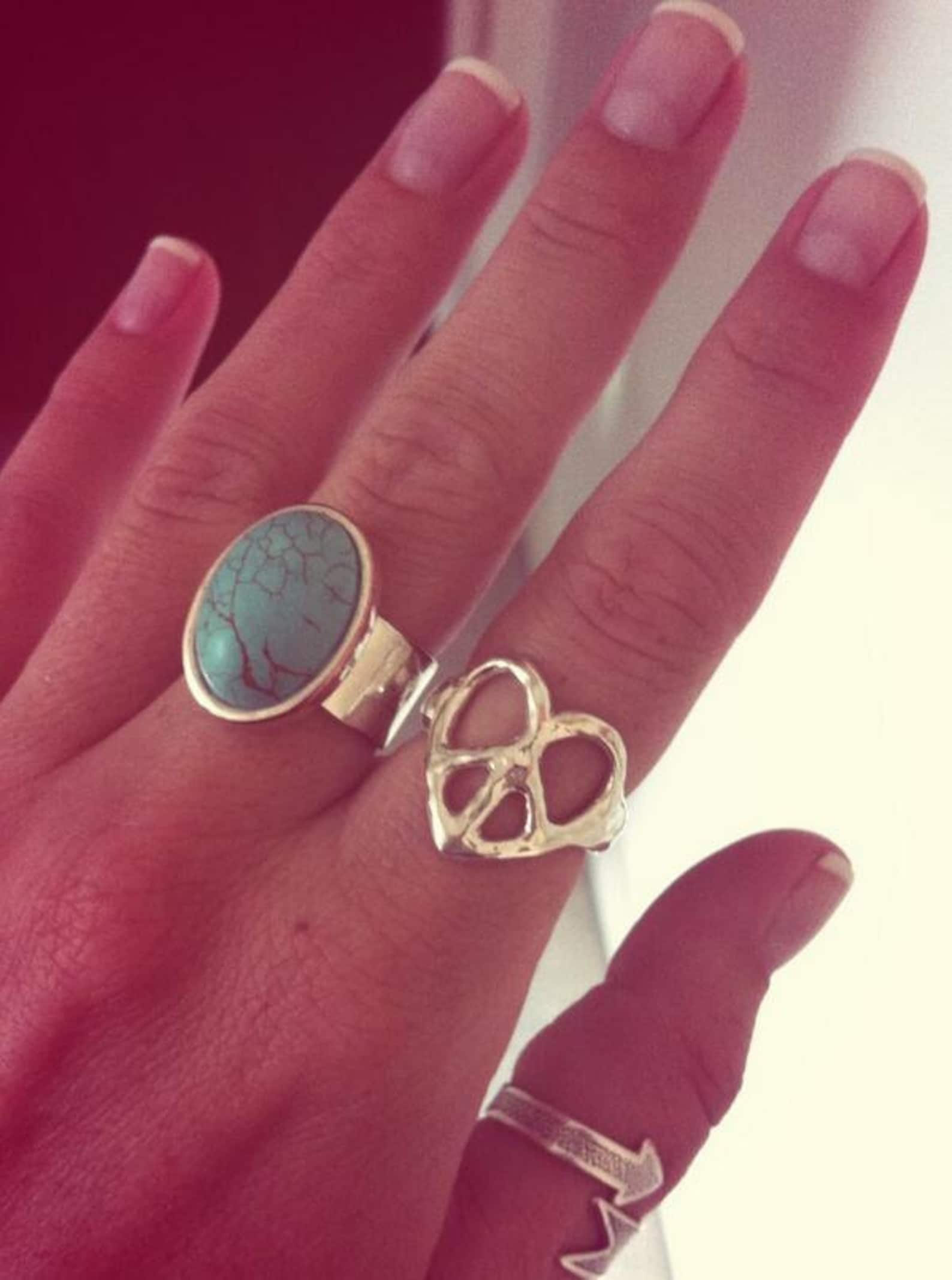 Peace & Love Ring - Etsy