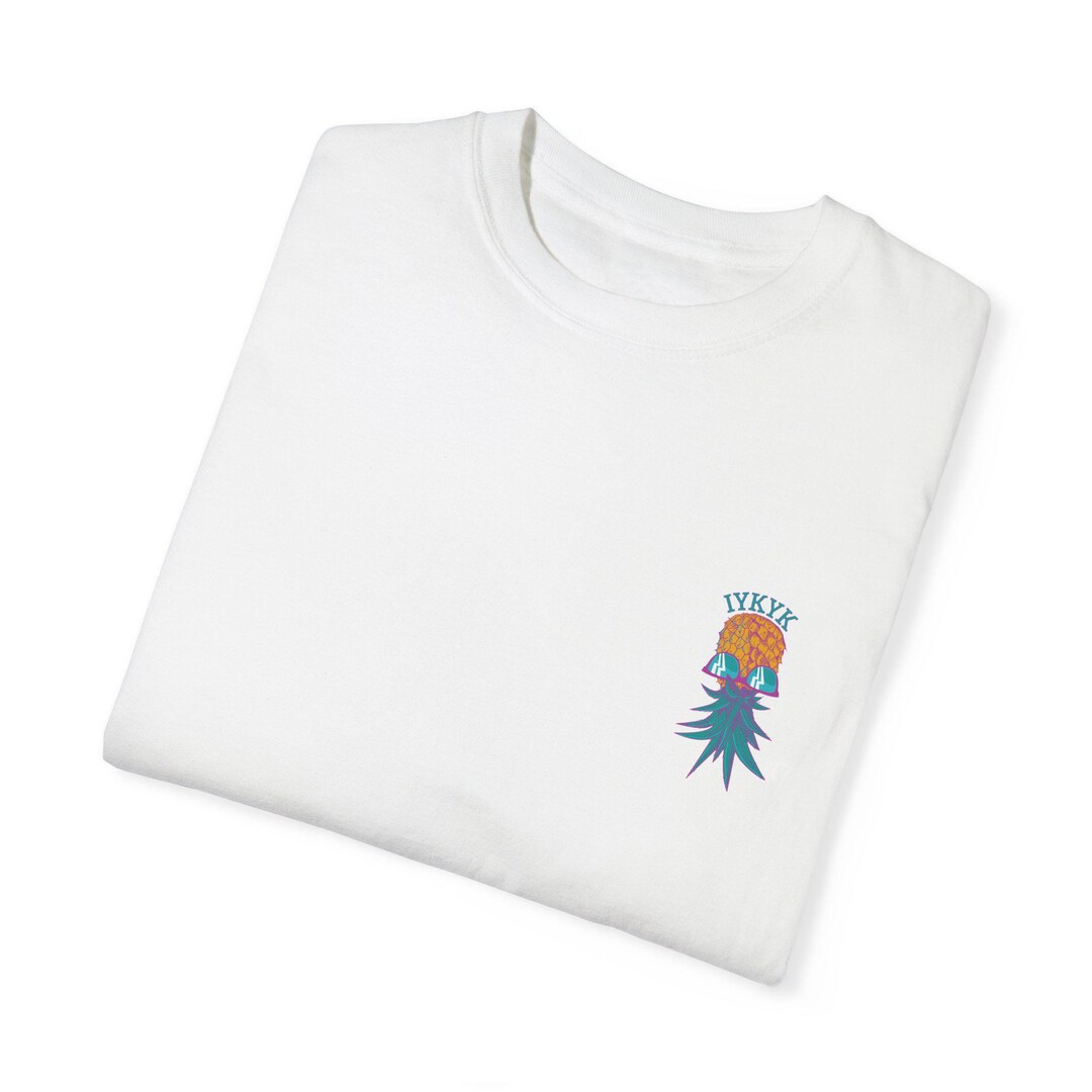 Upside Down Pineapple IYKYK Tropical Vibes T-shirt, Summer Tee, Casual ...
