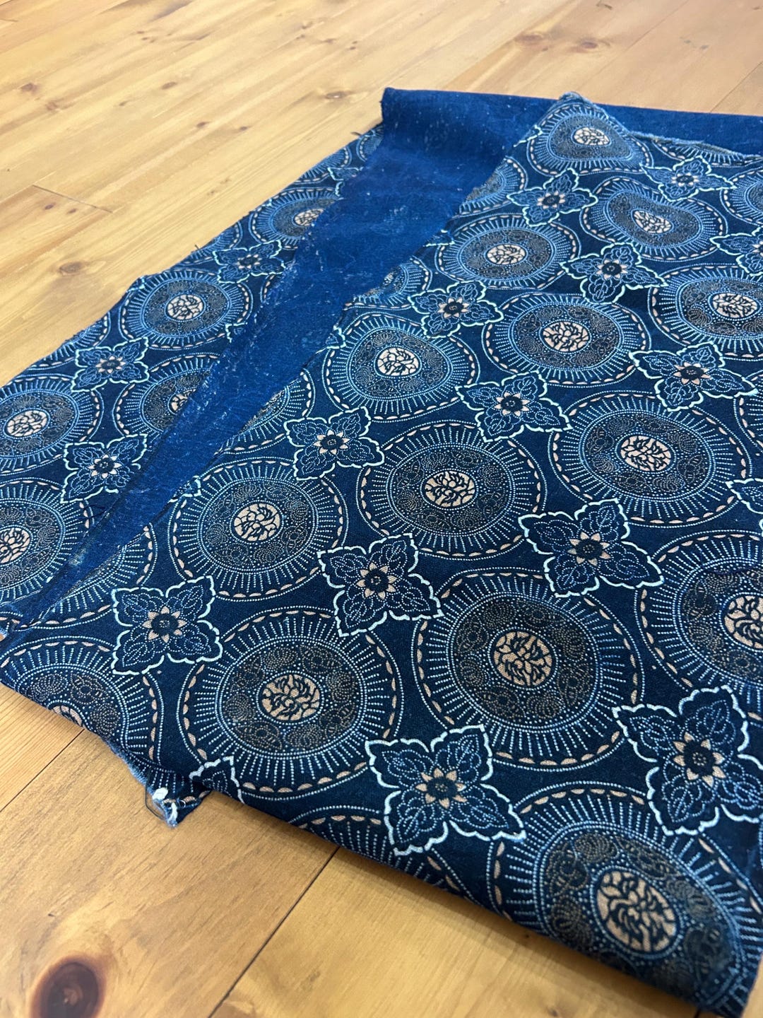 Japan Vintage / Indigo / Aizome / Katazome / Cotton / Textile / Fabric ...