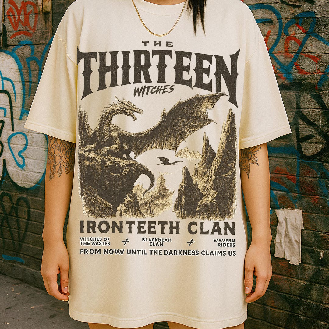 The Thirteen Ironteeth Clan T-shirt, Throne of Glass T-shirt, Manon ...